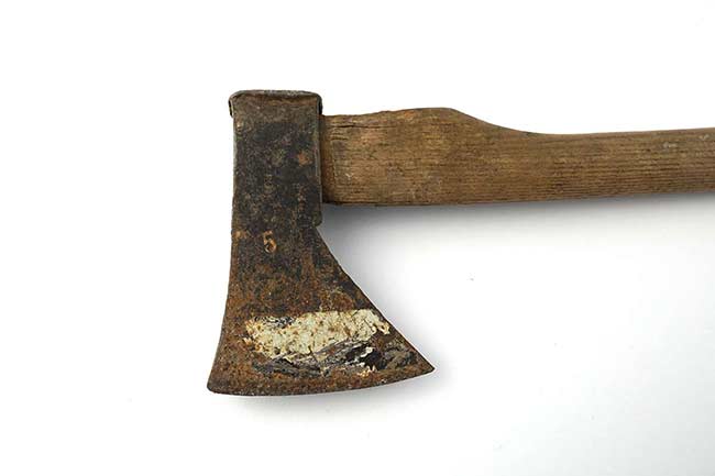 Äxte und Beile schärfen/schleifen lassen vom Profi Wietschorke